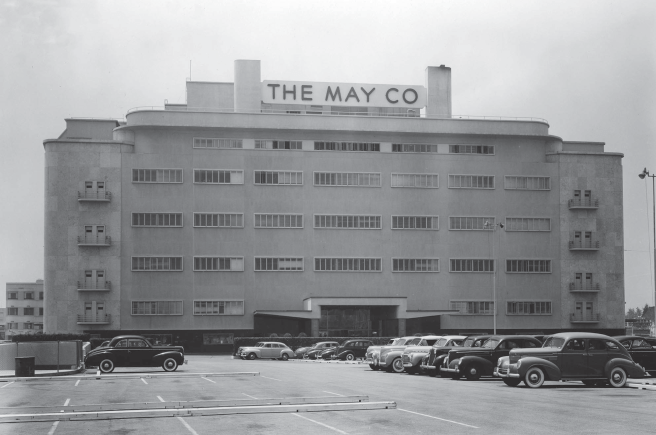 Northern facade of original May Company building, 1941 – Miracle Mile ...